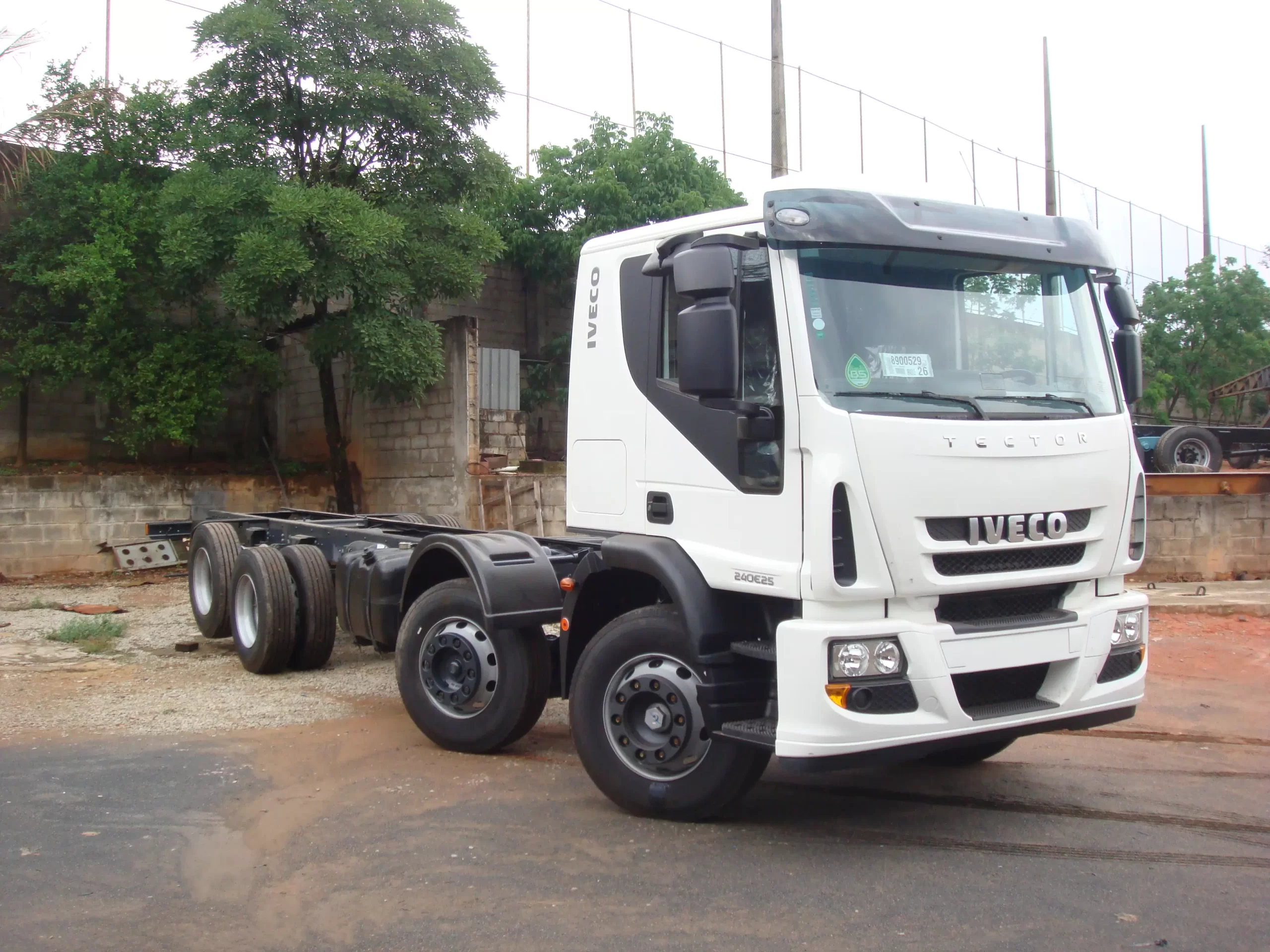 Terceiro Eixo Auxiliar - Trucks Hélio - Manfil